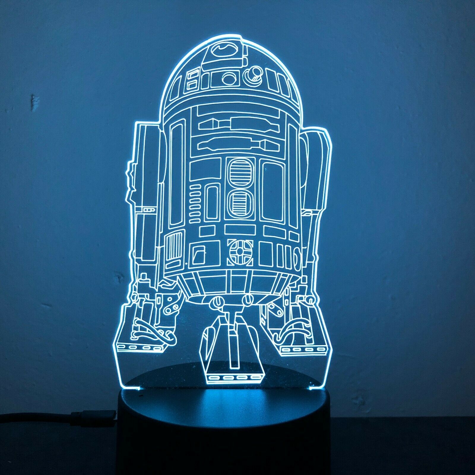 R2D2 DROID STAR WARS 3D NIGHT LIGHT – Eyes Of The World
