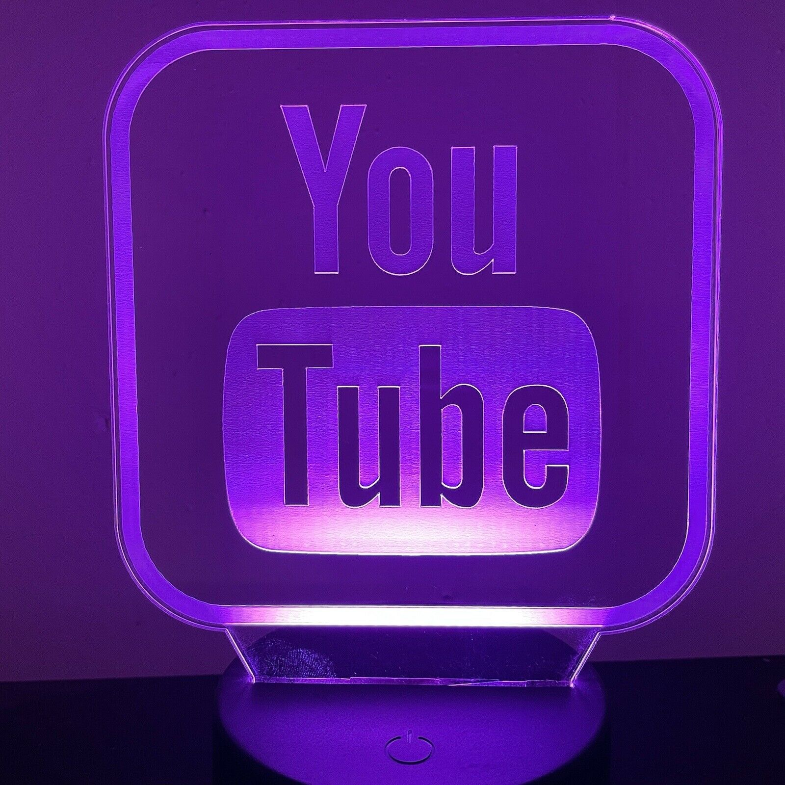 YOUTUBE LOGO 3D NIGHT LIGHT – Eyes Of The World